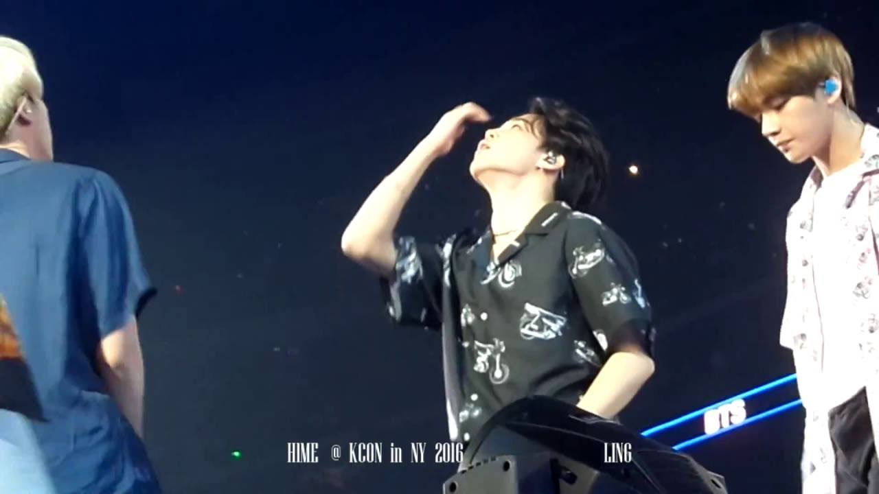 [FANCAM] BTS - FIRE (불타오르네) & Save Me at KCON NY 2016 @New York (JIMIN ...