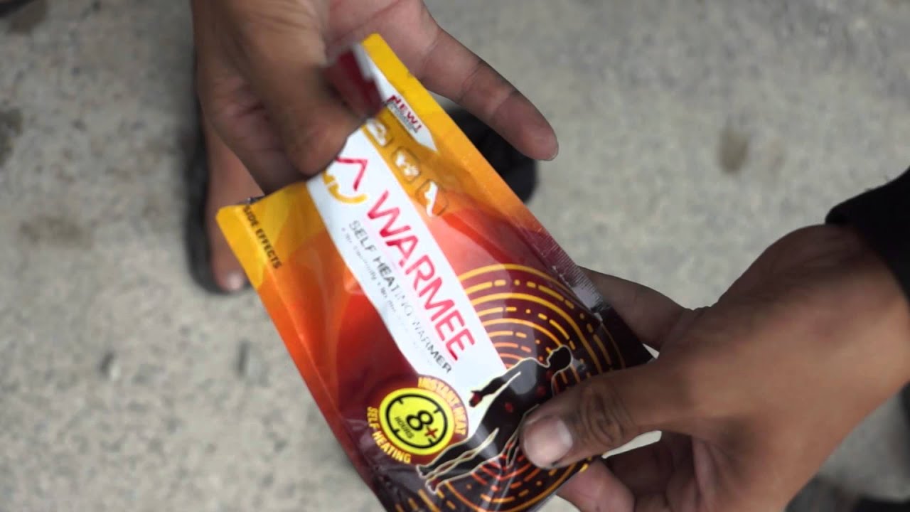 using warmee self heating pouch in the cold - YouTube