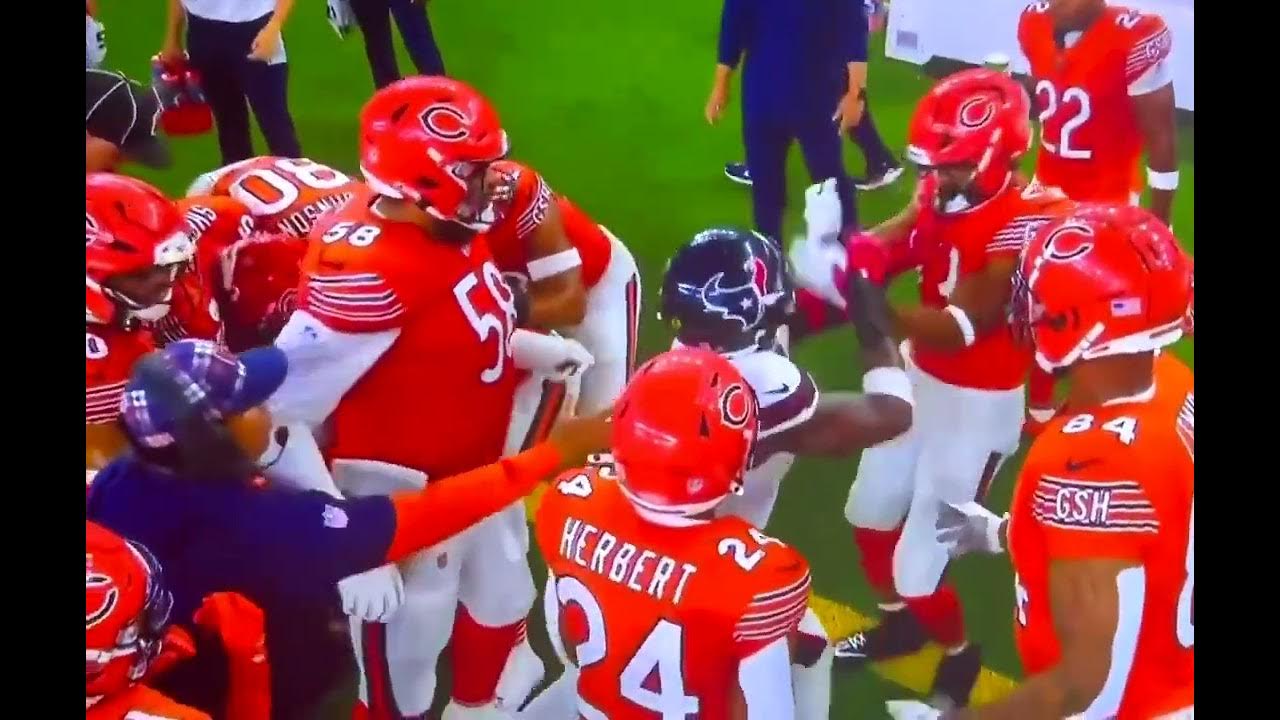 🚨🚨🚨#Texans AZEEZ AL-SHAAIR PUNCHES #BEARS ROSCHON JOHNSON IN THE FACE. NO FLAGS FROM THE REFS ...