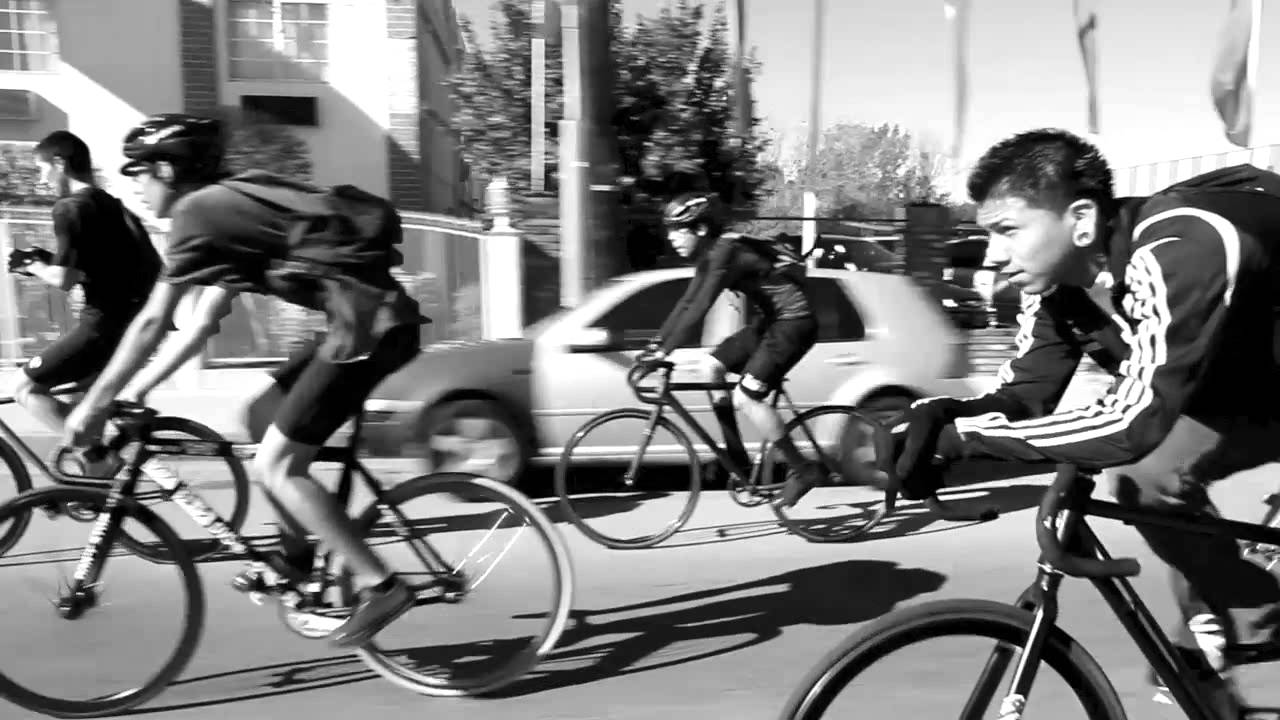 Fix Fixie Ride (Black & White) - YouTube