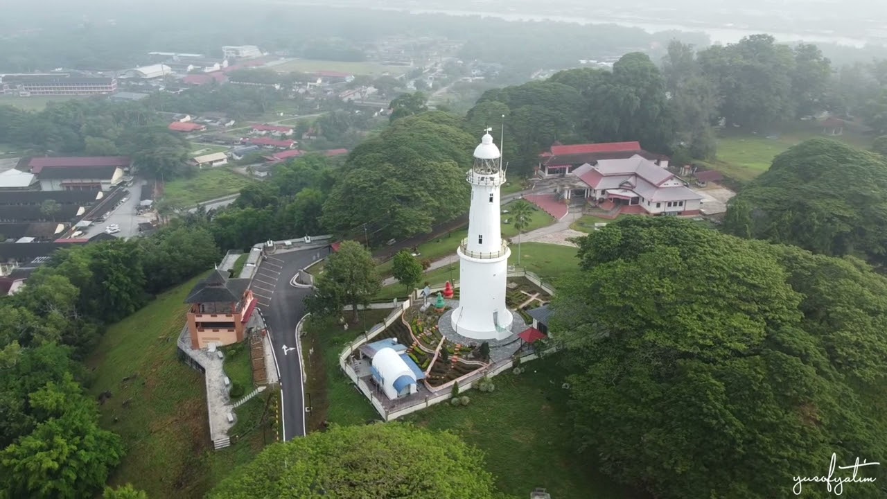 Rumah Api | Bukit Malawati | Kuala Selangor - YouTube