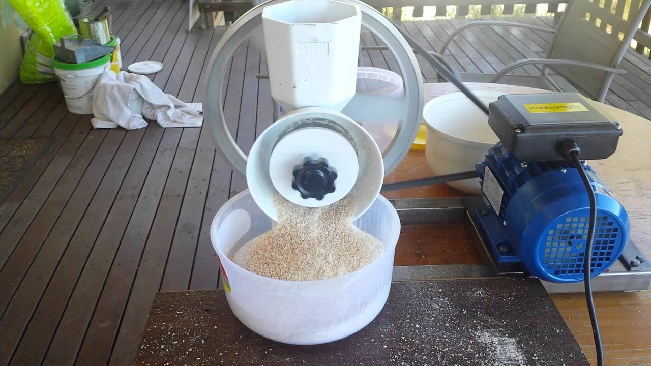 Finally our motorised grain mill working ... - YouTube