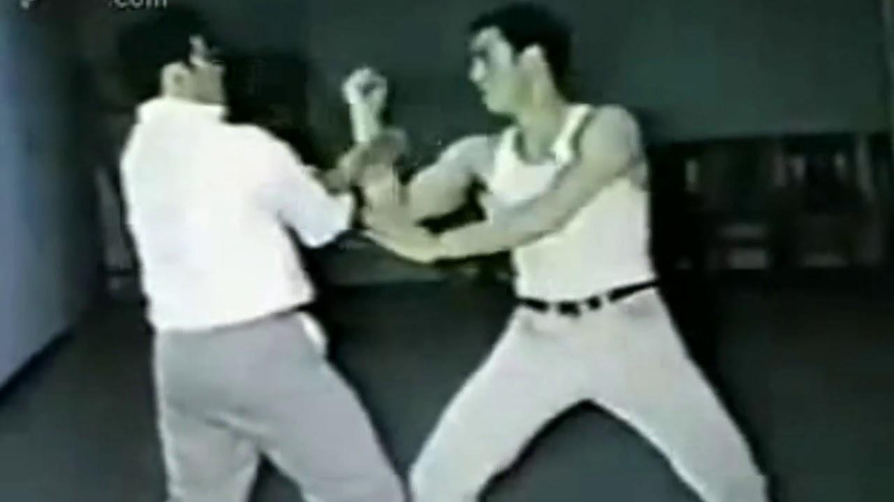 Bruce Lee's Wing Chun Kung Fu Skills Collection Video - YouTube