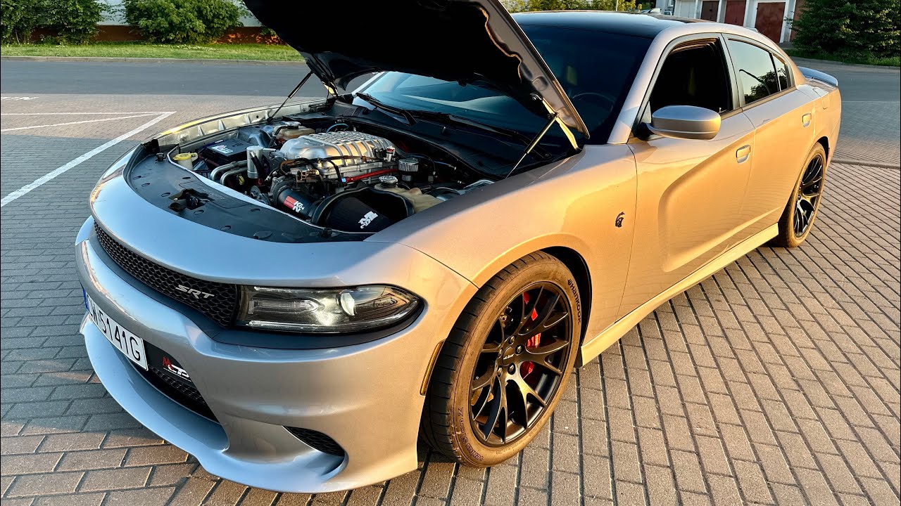 Dodge Charger Hellcat 6.3l Stroker 900+hp - YouTube