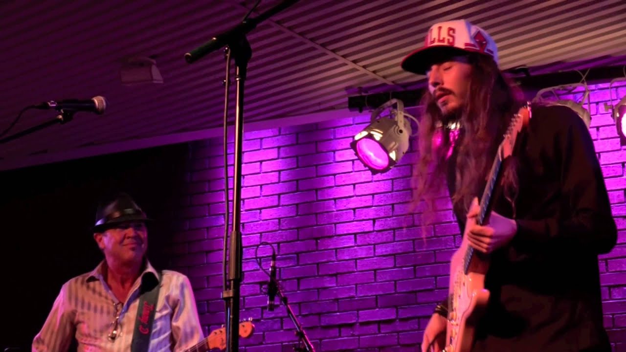 James Jones "Standing On My Own" Ellnora Guitar Festival 2015 Local ...