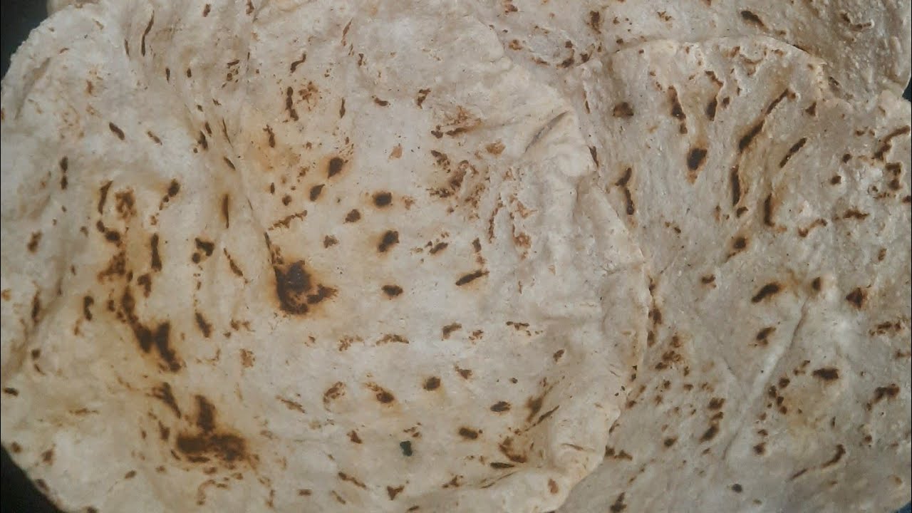 MAHARASHTRIAN JOWAR ROTI RECIPES .......How to make jowar roti in hindi ...