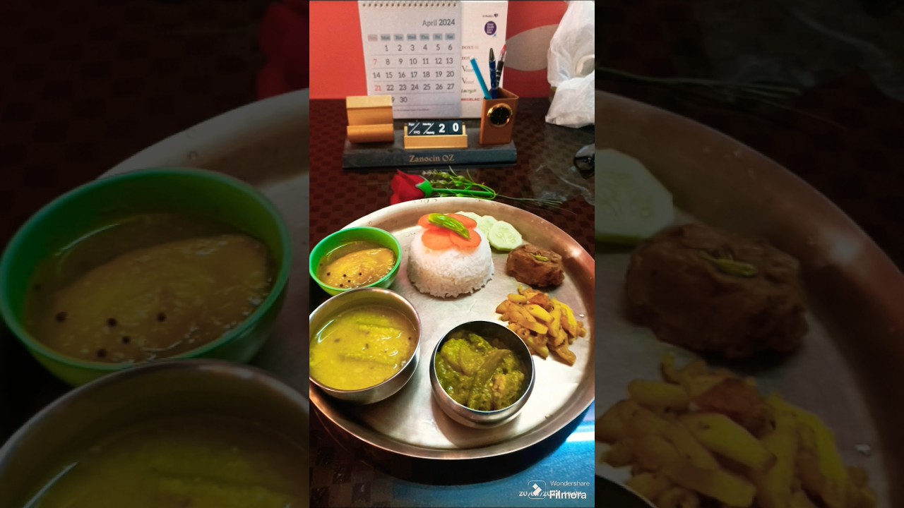 simple veg lunch thali.#kochur sak #alu vaja# shukto# jinge dal #amm ...