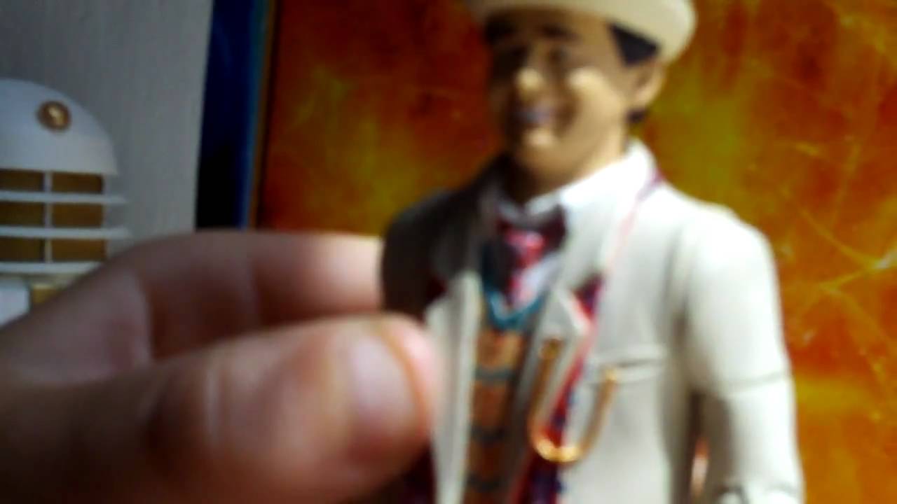 DR WHO 7th DOCTOR FIGURE REVIEW - YouTube