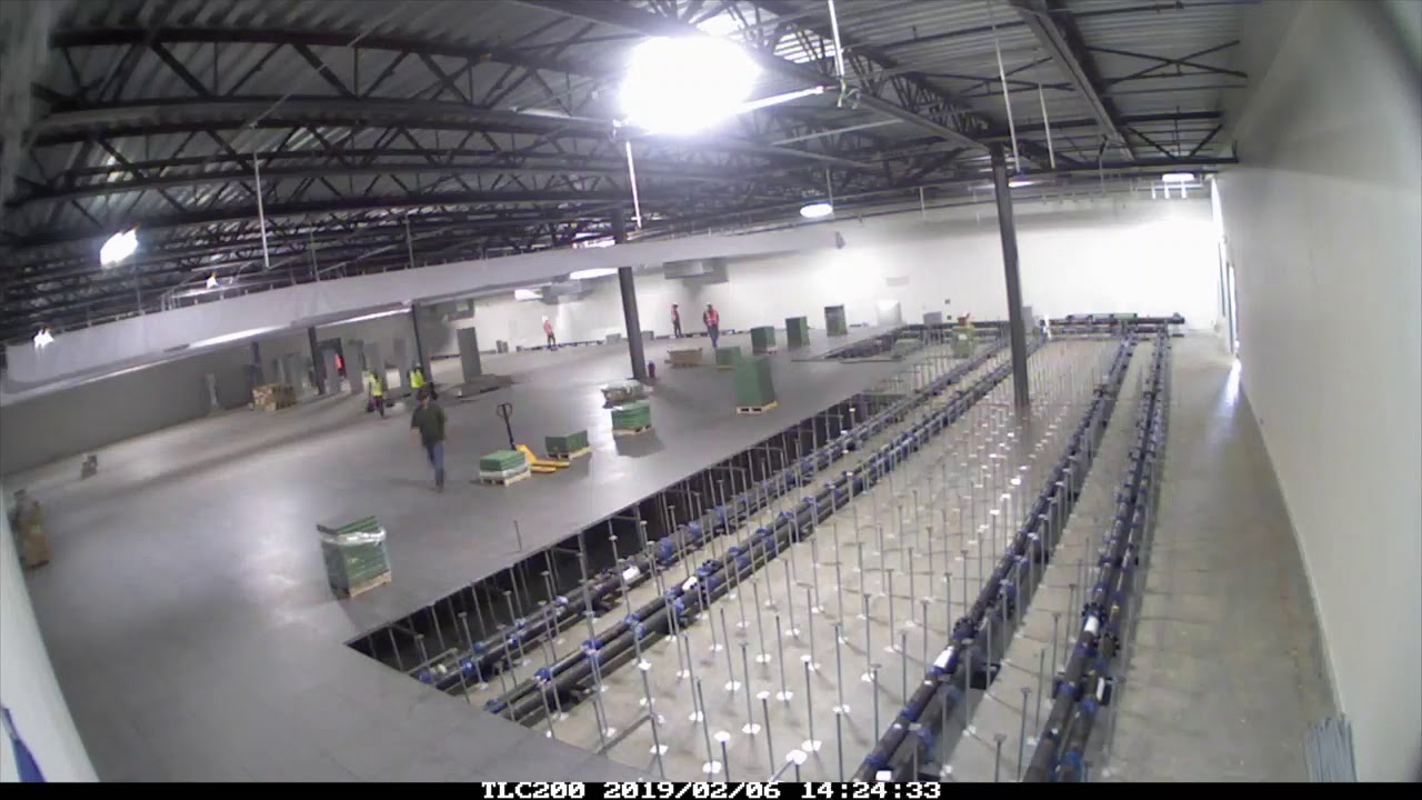 Skybox DataCenters - DUG McCloud installation timelapse #1 - YouTube