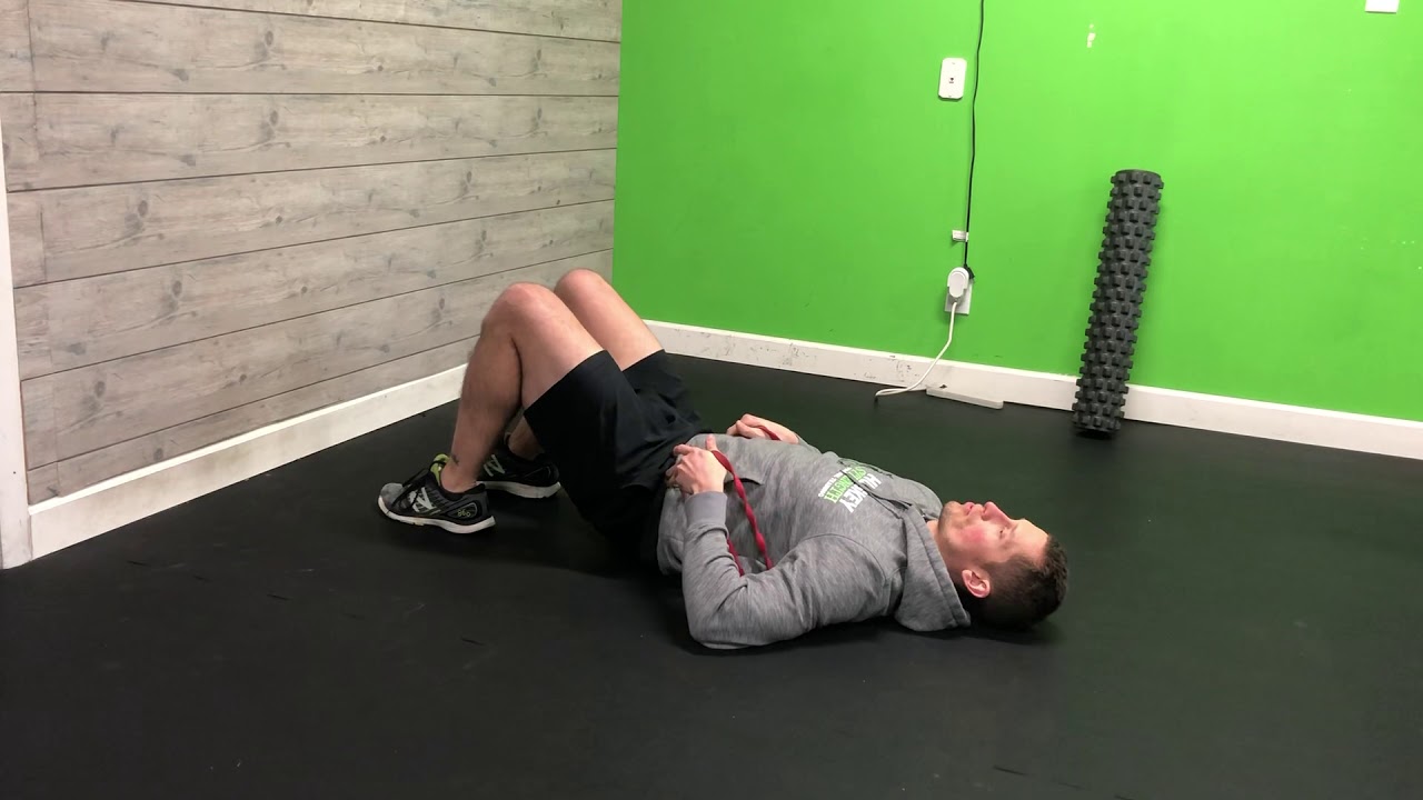 Hooklying Alternating Band Floor Press - YouTube