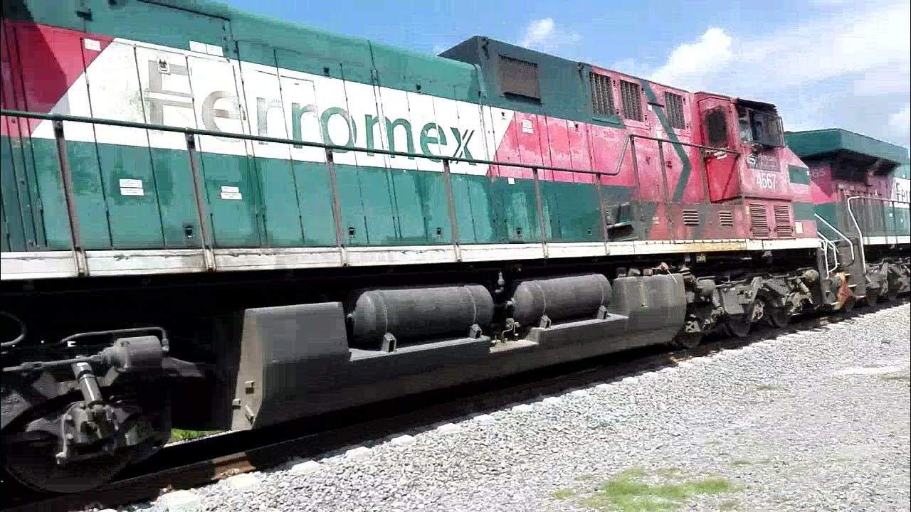 FXE 4665-4567-4032 y 4501 tres GEVO y SD70ACe metalero - YouTube