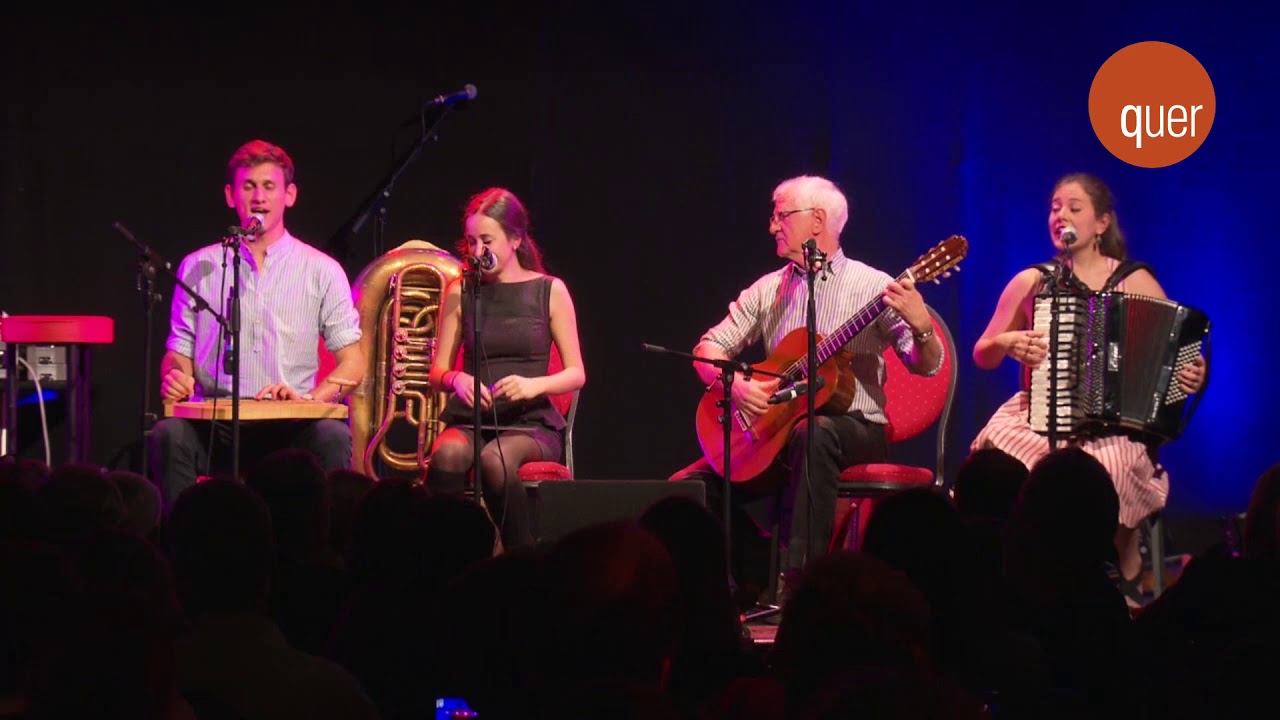 20 Jahre quer. Hans Well und die Wellbappn - YouTube