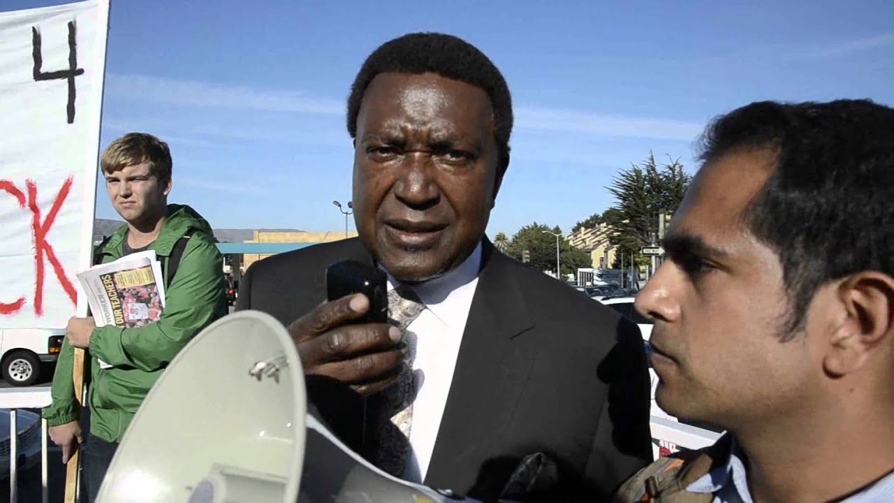 Attorney John Burris at Derrick Gaines Speak-Out - YouTube