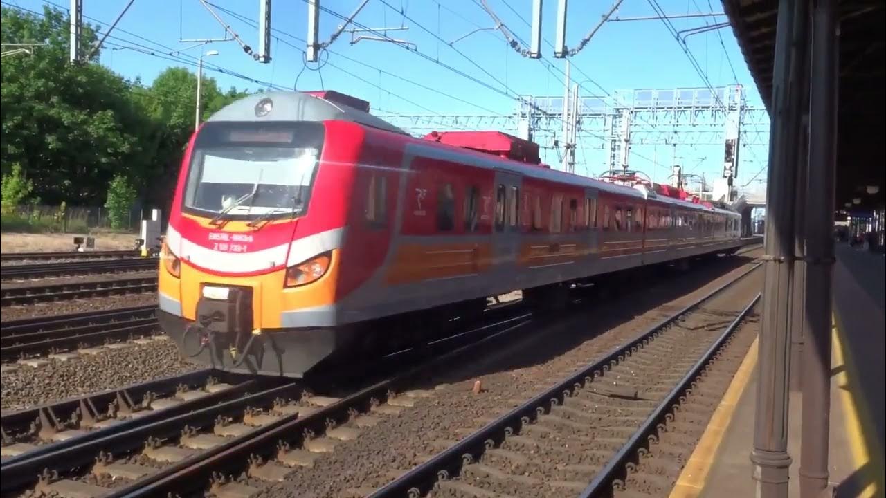 Pociągi i zamieszanie na stacji Skierniewice w tym szary Euro Sprinter i Vectron Metransu 31.5. ...