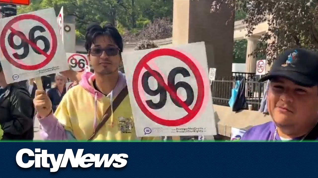 Bill 96 student protest in Montreal - YouTube
