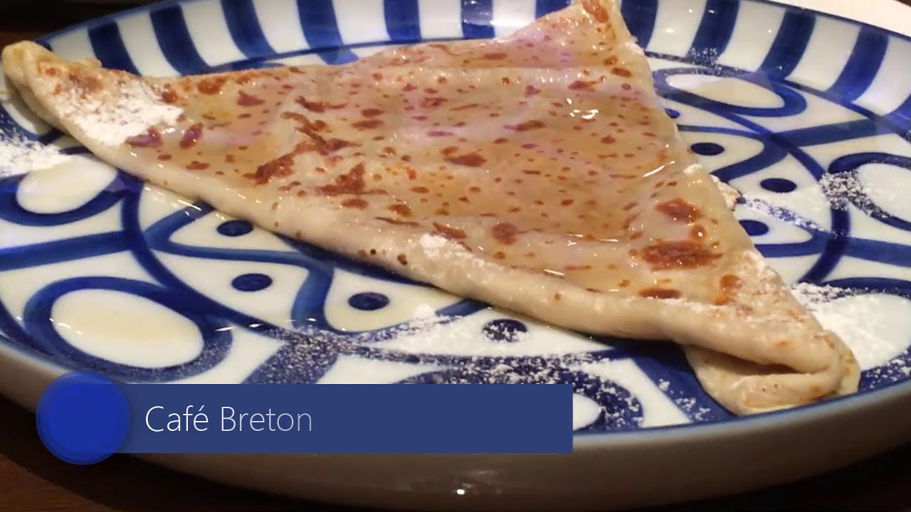 Cafe Breton Flaming Crepe - Unliscoop - YouTube