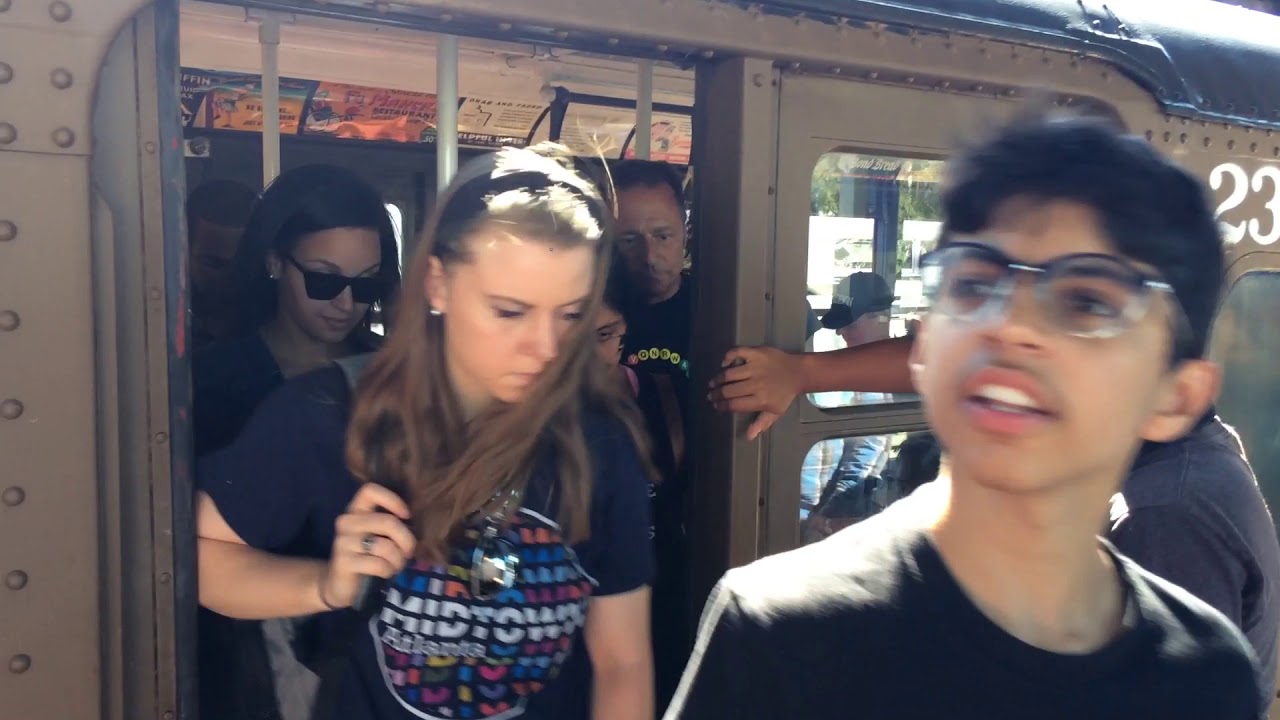 Поезд призрак в Нью Йорке!!! Ghost train in New York!!! #Subway NYC # ...