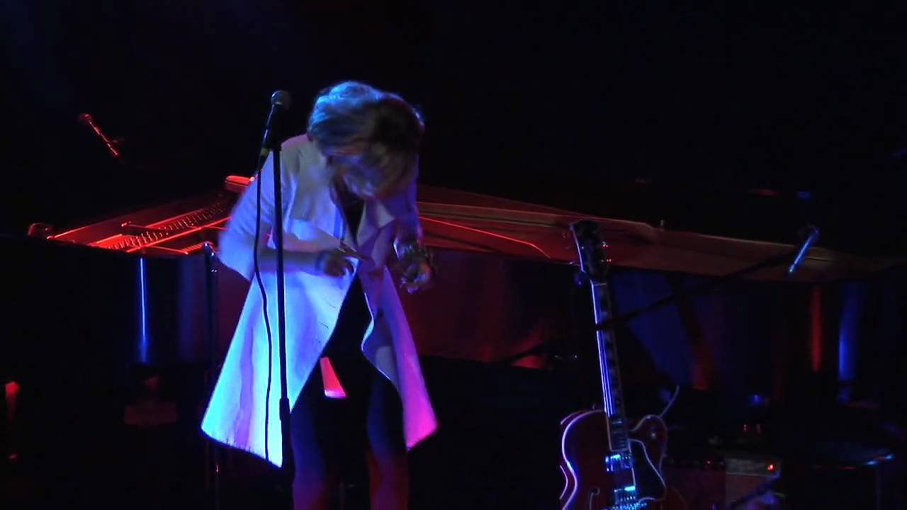 Melody Gardot Live at the Troubadour - October 26, 2009 - Worrisome ...