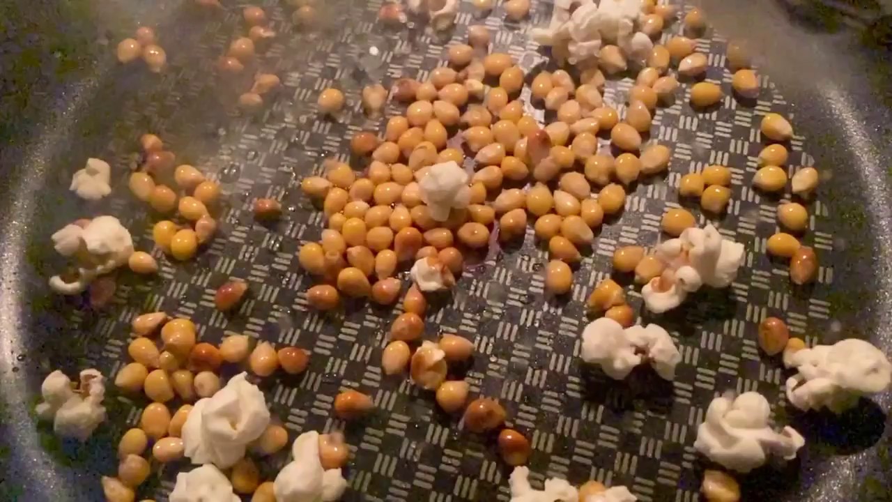 Slo-mo popcorn - YouTube