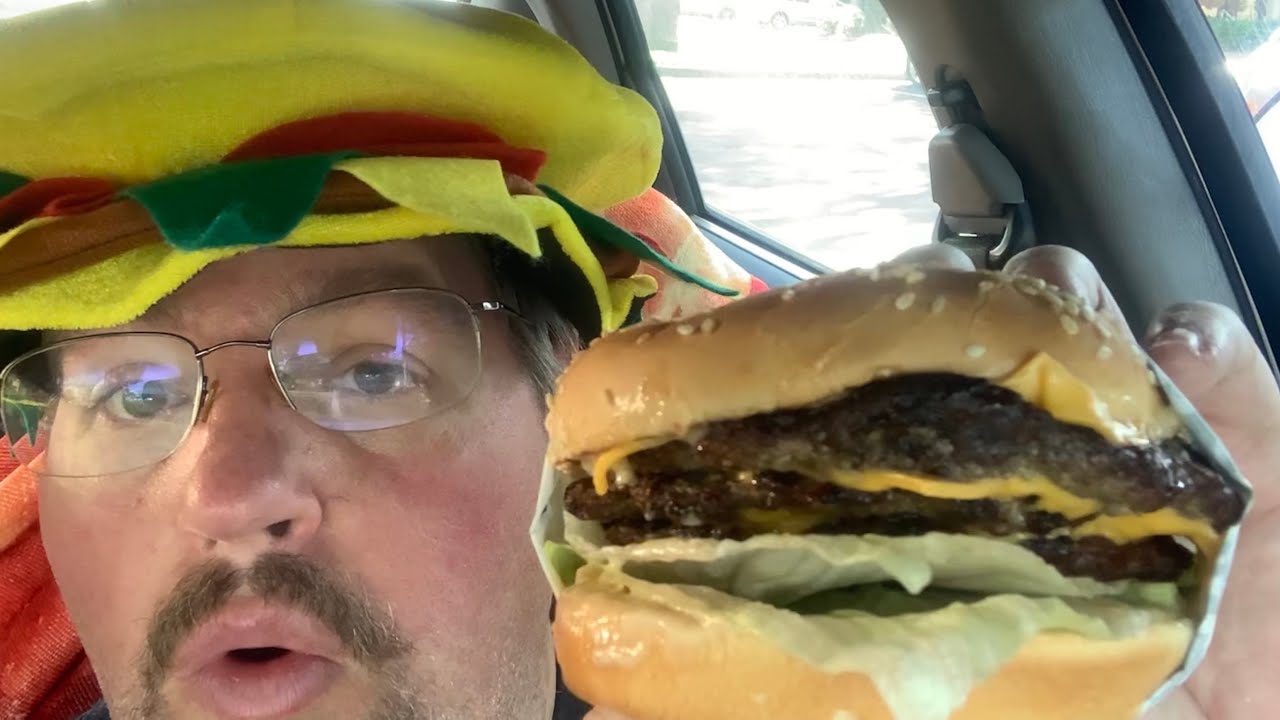 What’s New : Carl’s Jr. The Really Big Carl ⭐️ - YouTube