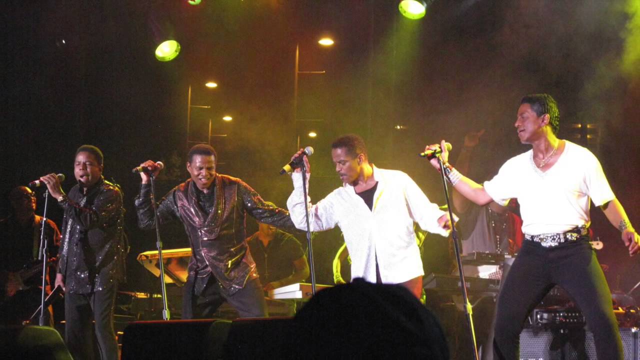 THE JACKSONS CONCERT IN SEATTLE WASHINGTON - YouTube