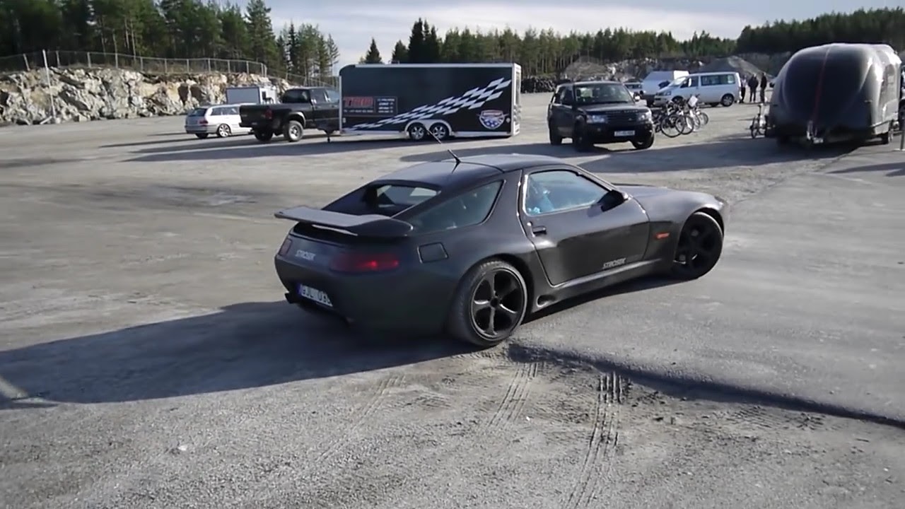 Porsche 928 Strosek Ultra on the prowl... - YouTube