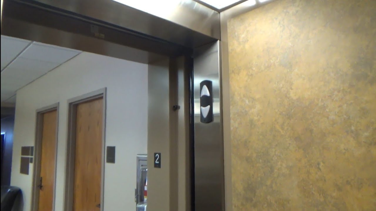Schindler LOW PITCHED Hydraulic Elevator @ Henderson-Tolson Cultural ...