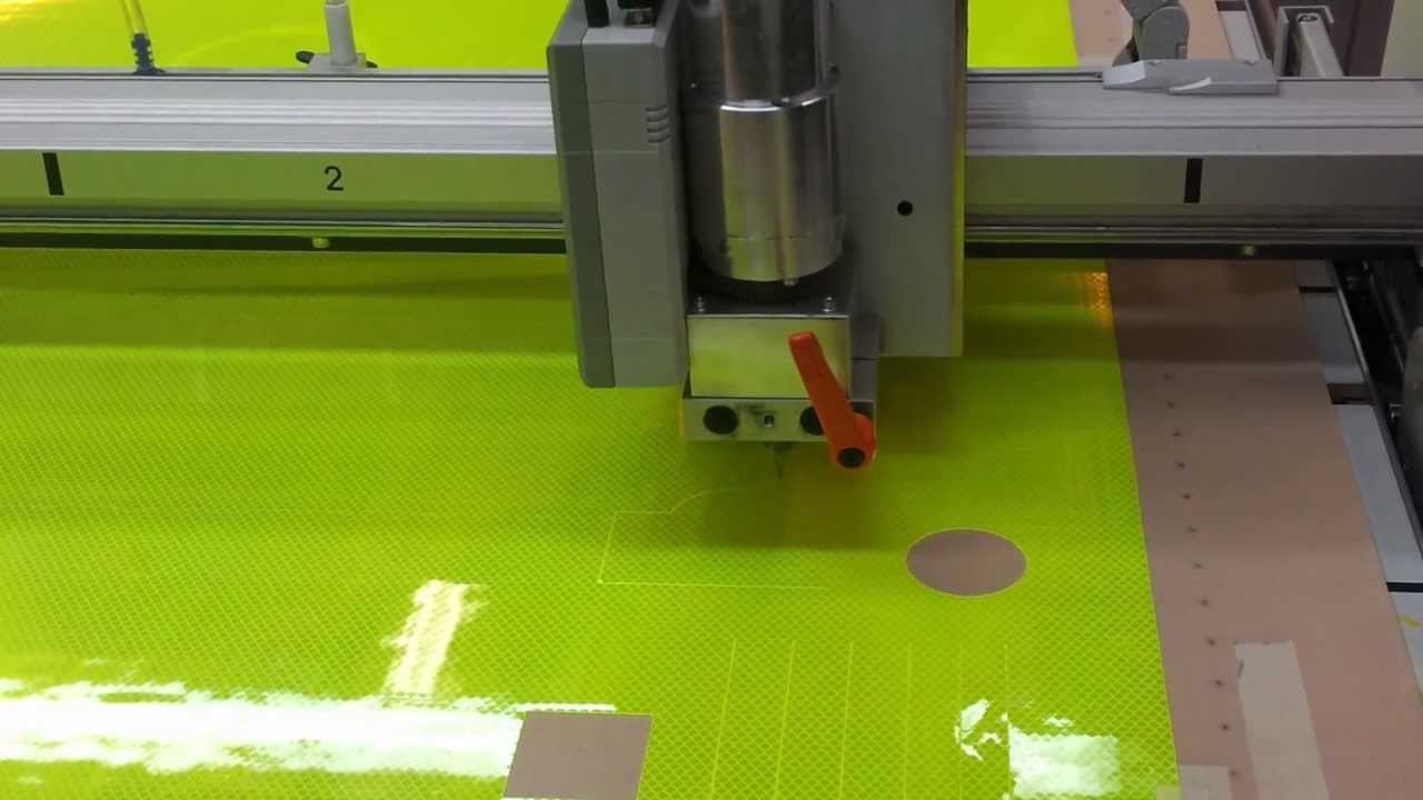 ultrasonic cutting on cnc - YouTube