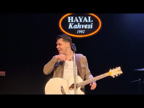 Emir Can İğrek - Aç Bağrını (Canlı Şiirli Versiyon) 2025 İzmir