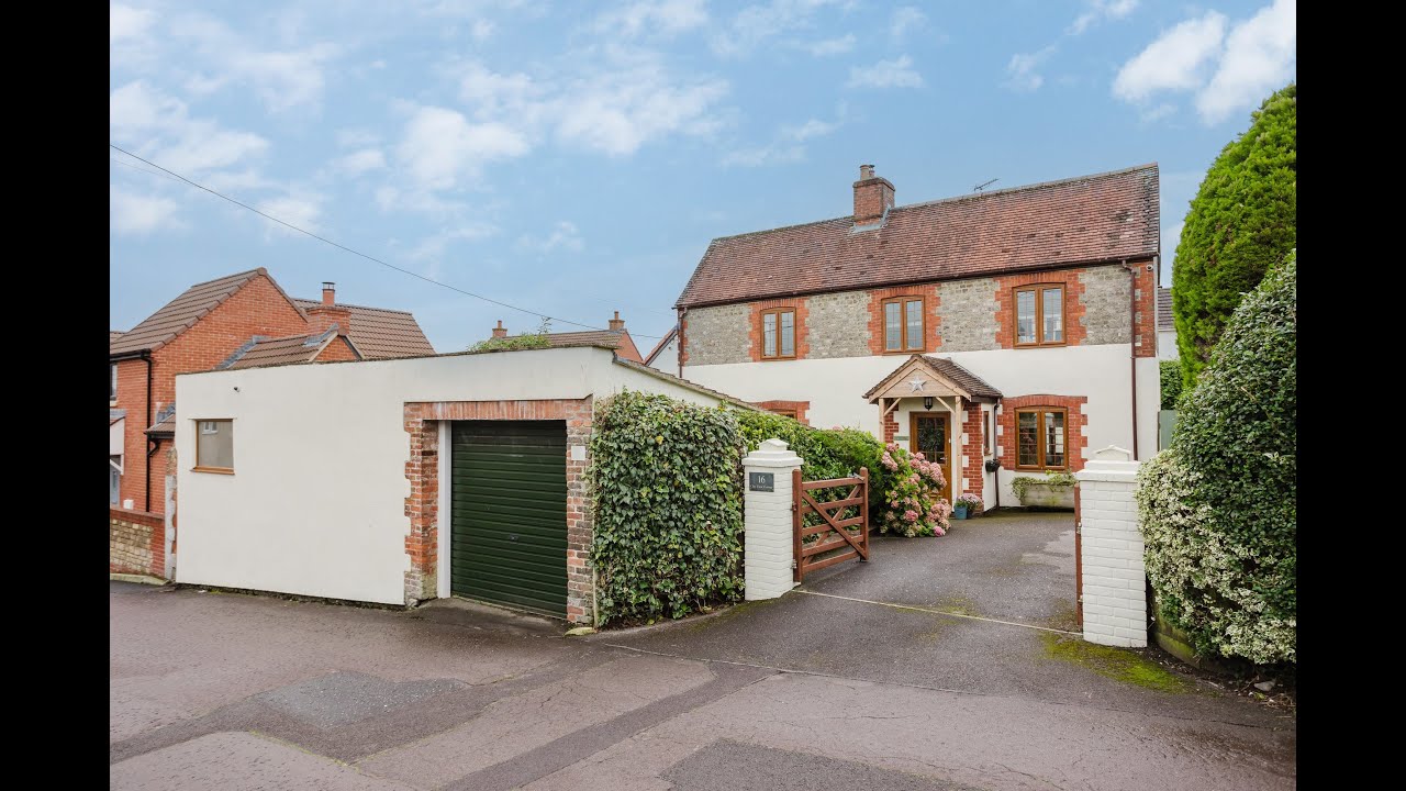 Martin & Co Video Tour of Bread Street, Warminster - YouTube