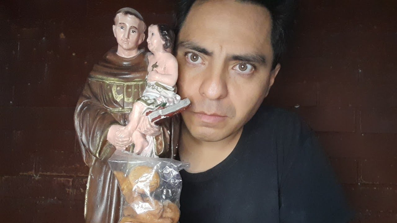 Los Panitos de San Antonio - YouTube