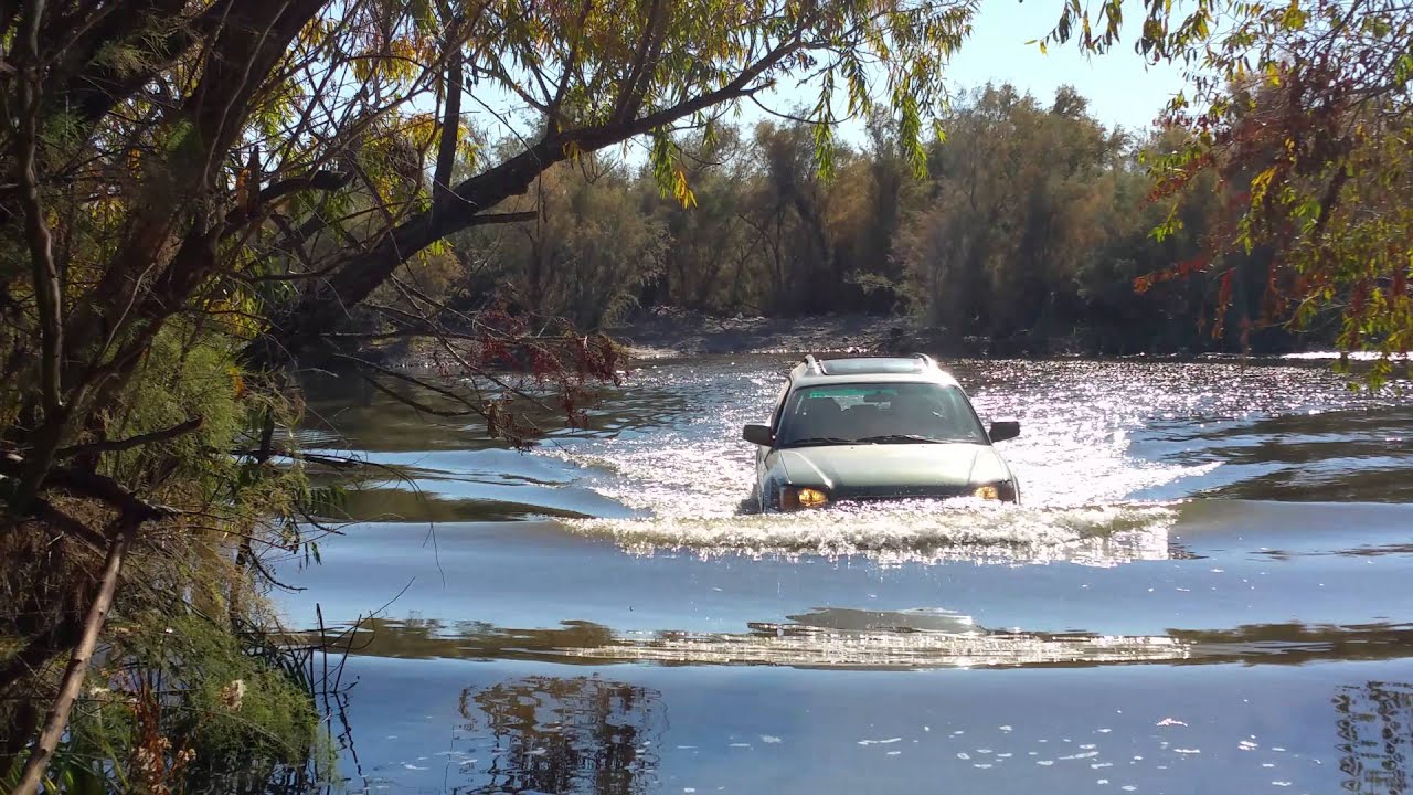 Subaru outback crossing river - YouTube
