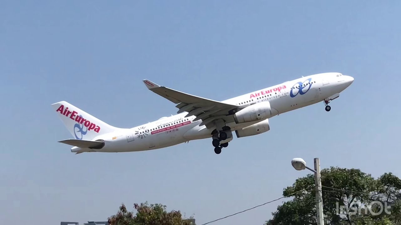 Despegues y Aterrizajes de Aviones en el Aeropuerto de Guayaquil (Jose Joaquín de Olmedo) parte ...