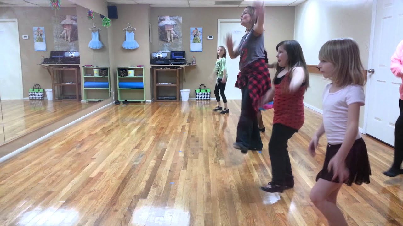 Emma tap practice - YouTube