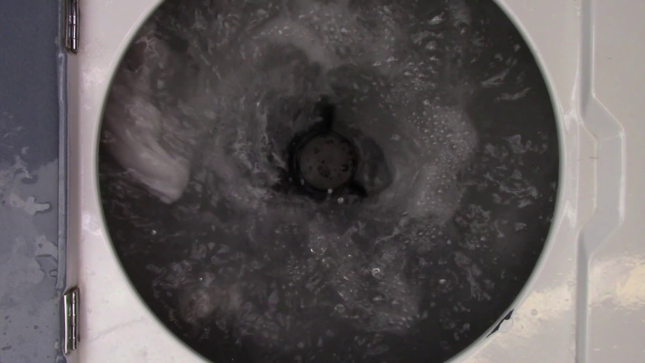 Wash Day At Bob's: Vintage 1960's Speed Queen Top Load Washer, Small ...