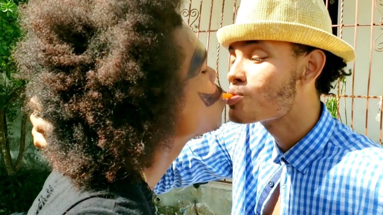 ROCOLOCO Y RAPUTIN SE BESAN ( CUMPLINEDO RETOS ) / SOLO COMEDIA RD ...