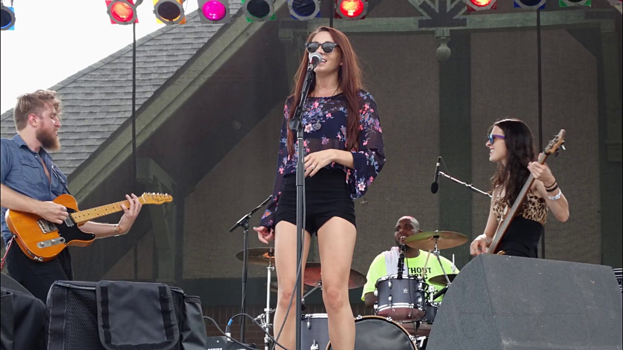 "SHE'S GOT THE MONEY" NICK BOETTCHER & PAIGE DeCHAUSSE LIVE PEORIA ...