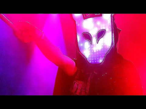 Slow Magic- "Sorry Safari" Lincoln Hall, 10/29/23 (Forgotten Feels Tour) - YouTube