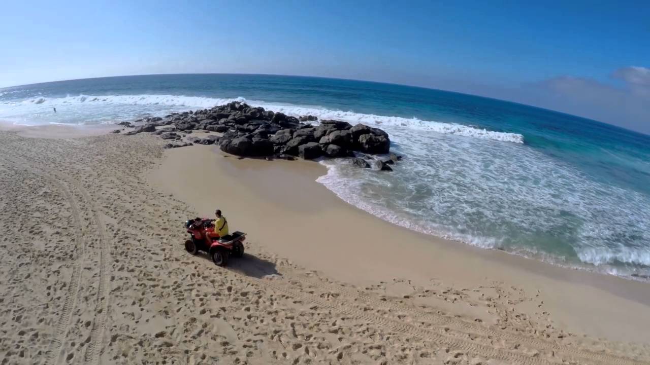 Helicopter Surf Scenes - Australian Coral Reef Surfing footage 1080p ...