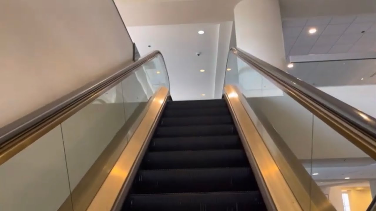 COOL 1986 OTIS Lobby Escalators at the HYATT Regency Orlando, FL - YouTube