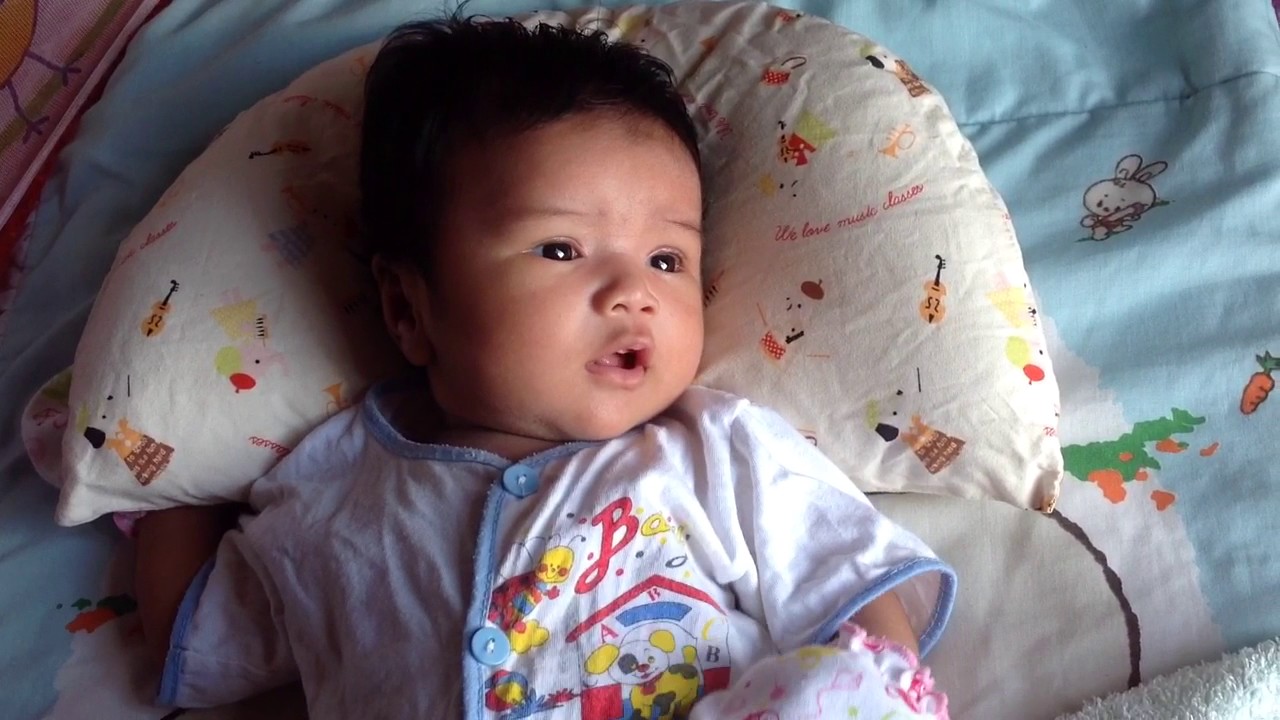 A month nine days. Moon poo change color to light green solid - YouTube