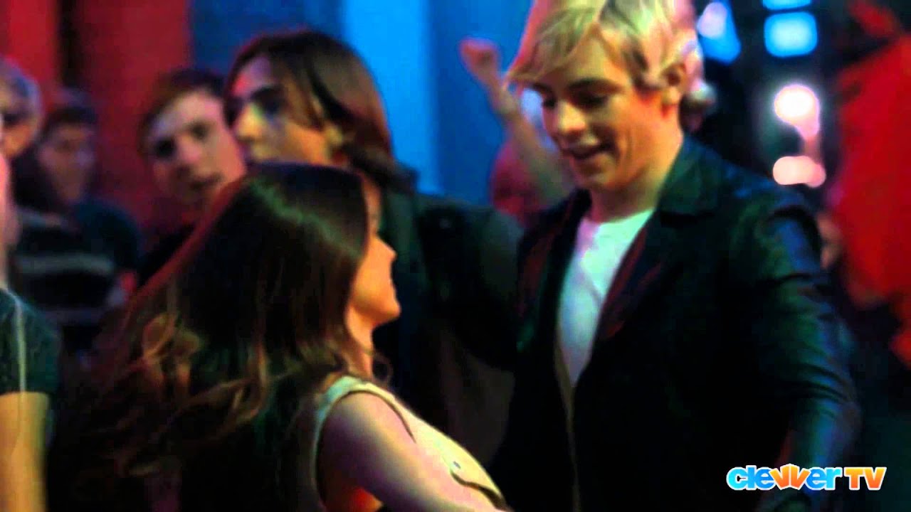 R5 Rocks "Loud" Music Video - YouTube