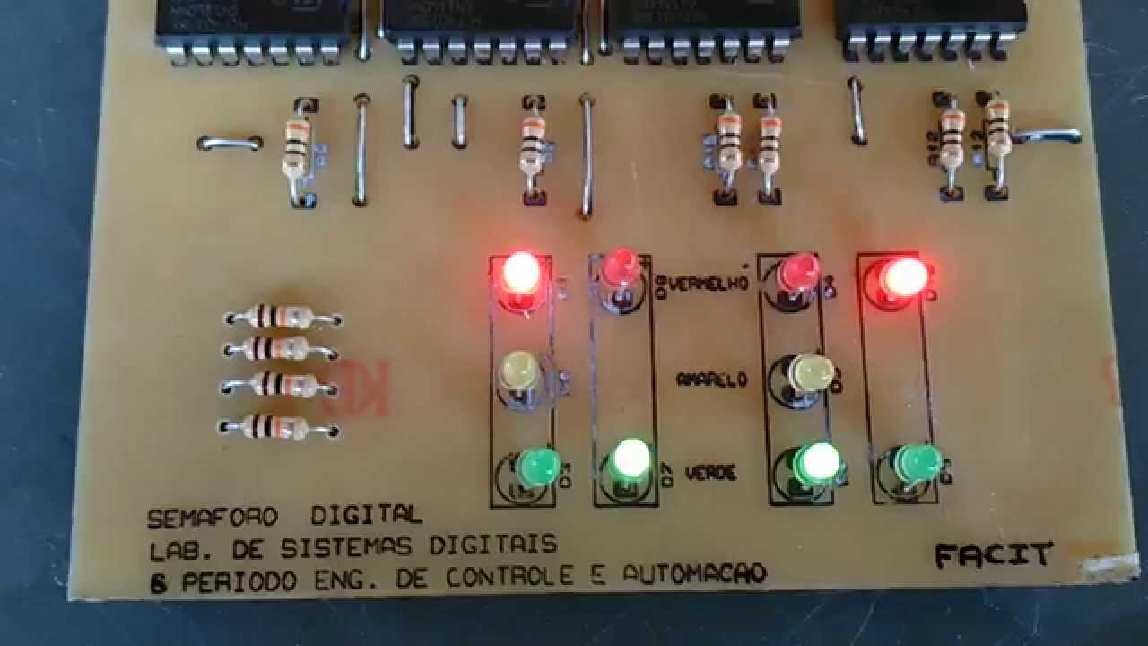 Semáforo Digital - YouTube