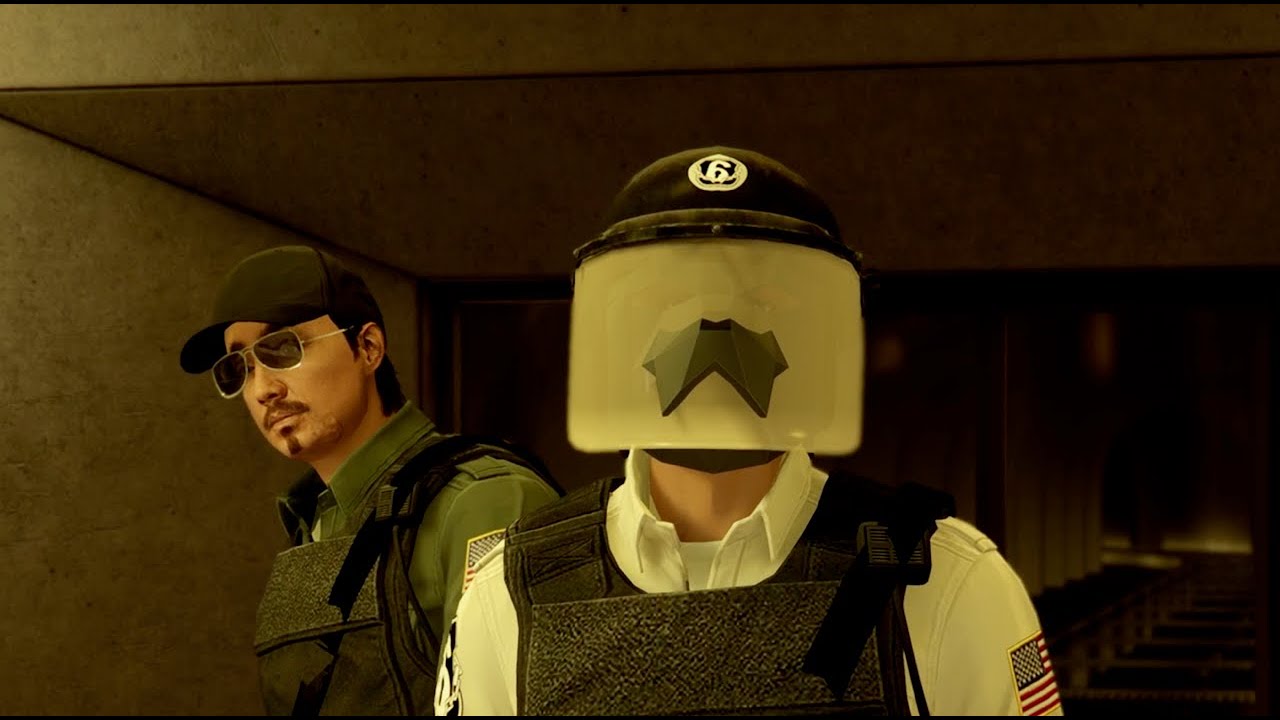 The most inconspicuous disguise... - YouTube