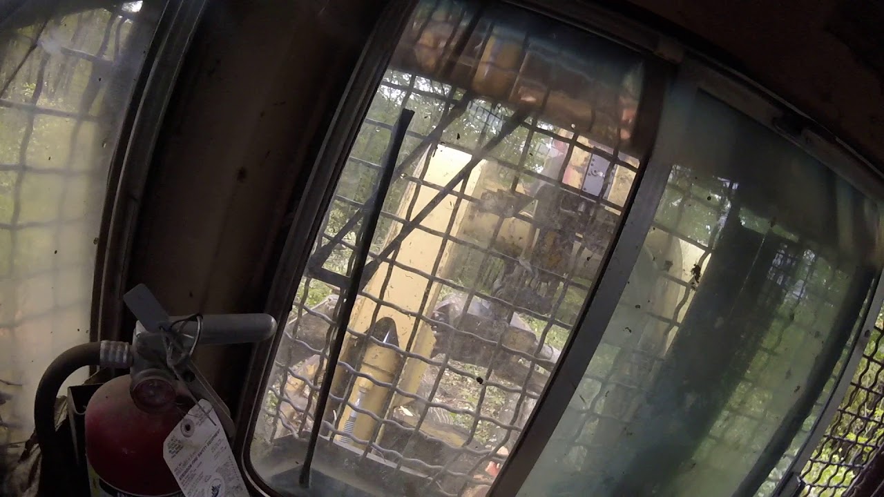 its skiddy kitty time ! - YouTube