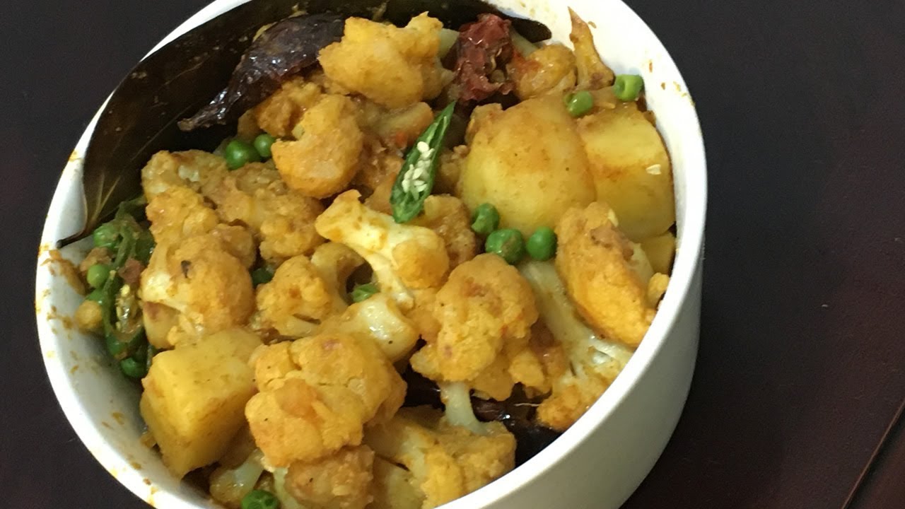 Spicy Cauliflower potato sabzi|Aloo gobi sabzi - YouTube