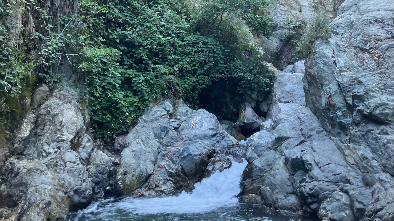 Tenkara fishing a beautiful canyon for native rainbow trout - YouTube