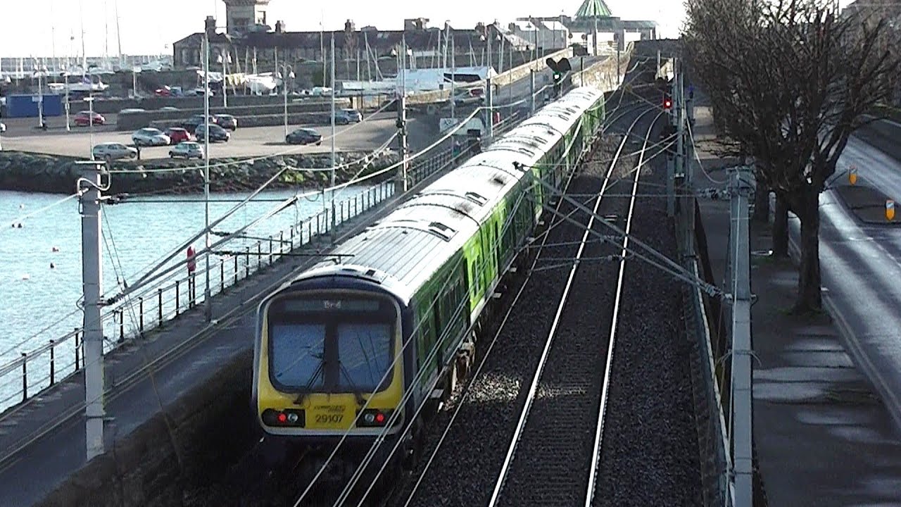 IE 29000 Class DMU Train number 29107 - Dun Laoghaire, Dublin - YouTube