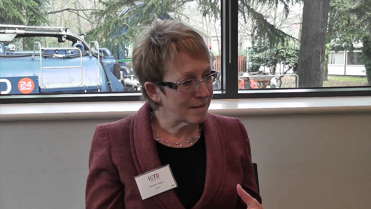 Michelle Selinger - YouTube