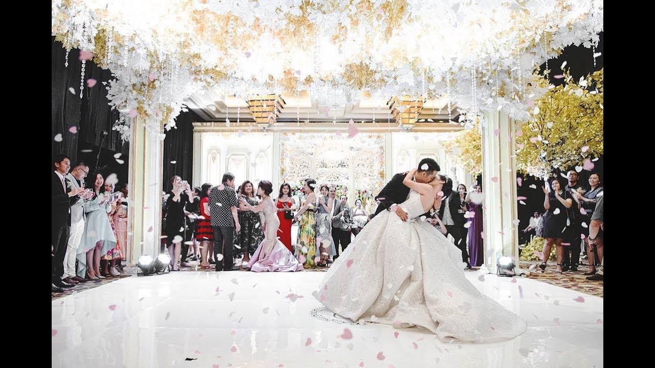 Kendy & Devina Wedding | Ed Sheeran Perfect First Dance | Hyatt Jakarta ...